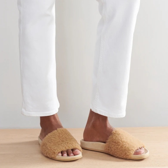 Jenni Kayne | Shoes | Jenni Kayne Shearling Slide Sandals In Natural ...
